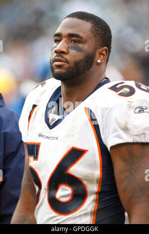 Denver Broncos player Robert Ayers warms up before the NFL football ...