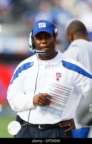 New York Giants defensive coordinator Perry Fewell looks on during rookie football mini-camp ...