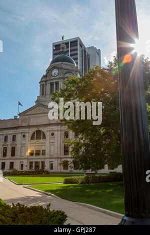 Fort Wayne Courthouse Stock Photo - Alamy