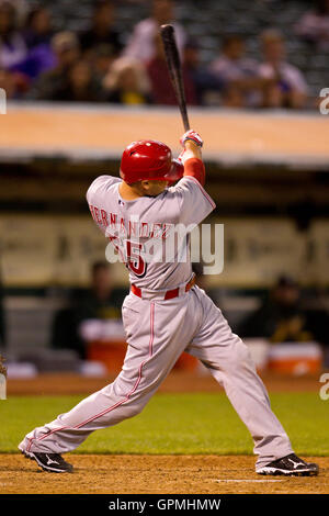 Cincinnati Reds relief pitcher Michael Lorenzen throws a pitch against ...