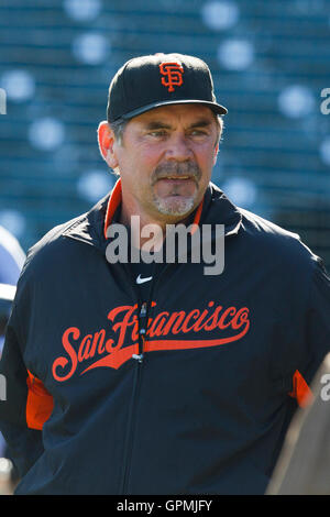 Philadelphia Phillies baseball players practice at Citizens Bank Park ...