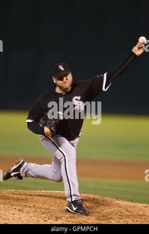 Chicago White Sox starting pitcher Dallas Keuchel in action against the ...