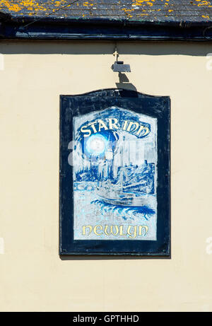 The Star Inn Pub Sign Stock Photo - Alamy