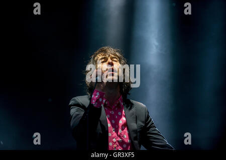 Primal Scream lead singer, Bobby Gillespie and wife Katie England ...