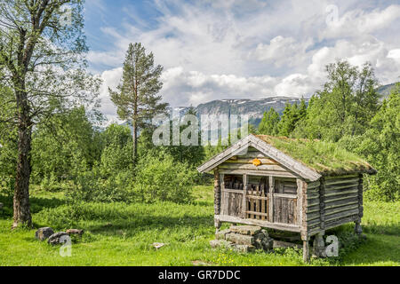 Stabbur In Norway Stock Photo - Alamy