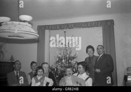 Family 1965 Bw Stock Photo - Alamy