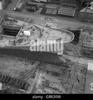 Ag Weser Shipyard 1972 Bw Stock Photo - Alamy