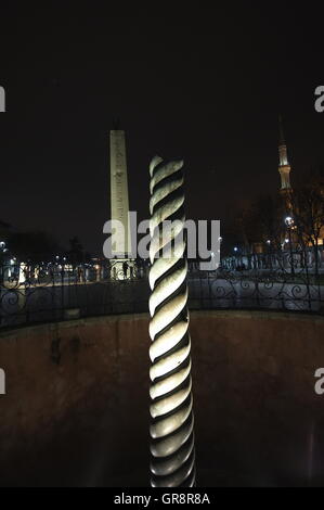 Istanbul-Bronze Serpentine Column From The Temple Of Apollo At Delphi ...
