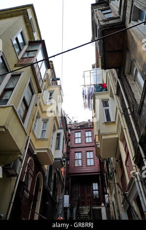 Cihangir neighborhood of the Beyoğlu district in Istanbul, Turkey Stock ...