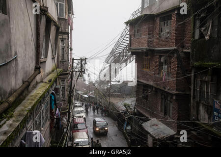 NDM6 diesel locomotive of Darjeeling Himalayan Railway Stock Photo - Alamy