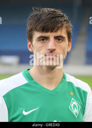 Enis Bytyqi Sv Werder Bremen Stock Photo - Alamy