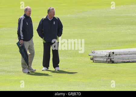Umpires Nigel Cowley (R) and Steve Gale inspect the outfield - Essex ...