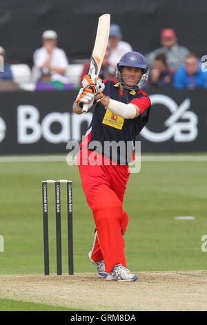 Simon Katich hits four runs for Lancashire - Essex CCC vs Lancashire ...