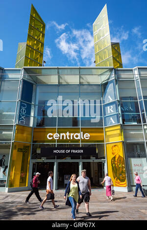 Centrale Shopping Centre on the North End pedestrian street in Croydon ...