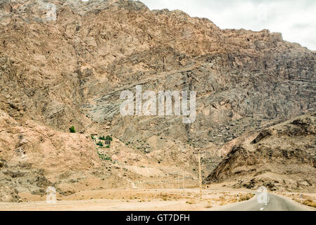 In Zoroastrian belief, Chak Chak is where Nikbanou, second daughter of ...