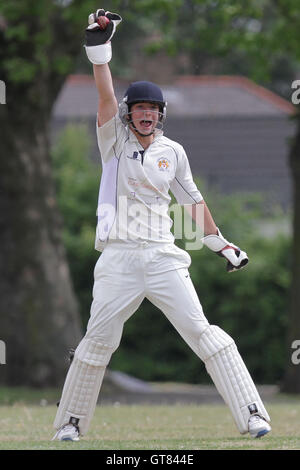 An appeal for the wicket of M Embery - Goodmayes & Blythswood CC ...