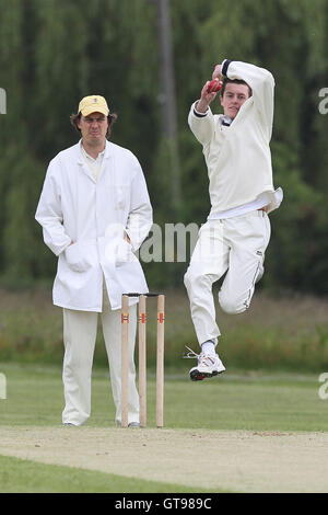 M Roe in bowling action for Havering - Navestock Ardleigh Green CC vs ...