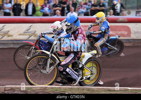 Heat 4: Kim Nilsson (blue) and Jerran Hart - Lakeside Hammers vs Poole ...