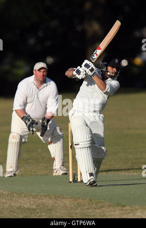 Junoon CC (batting) vs Rose & Crown CC - Victoria Park Community ...