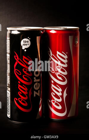 cans of Coca Cola - normal and diet coke Stock Photo - Alamy
