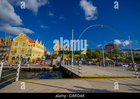 WILLEMSTAD, CURACAO - NOVEMBER 1, 2015: Queen Emma Bridge is a pontoon ...