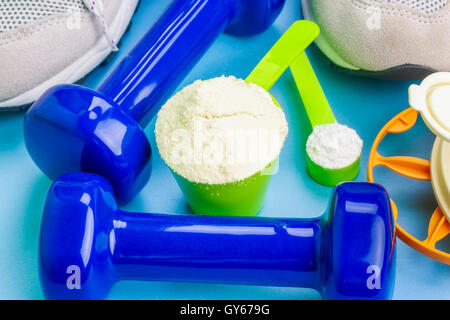 Container of creatine Stock Photo - Alamy