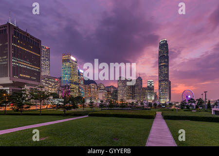 Hong Kong Sunset The sunset before the Typhoon Ragasa coming on ...