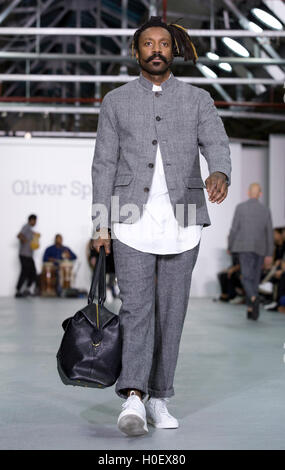 Models on the catwalk during the Oliver Spencer London Collections Men ...