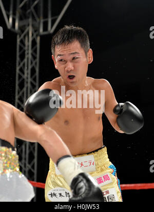 Sanda, Hyogo, Japan. 20th Aug, 2016. (L-R) Kei Takenaka (JPN), Louisa ...