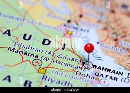Close up to a Bahrain political map with country frontiers and most ...