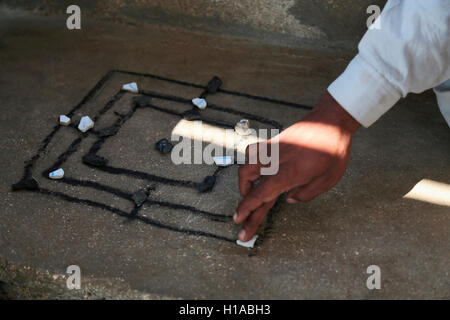 Garasia Jat men are playing Dahdi game, Kutch, Gujarat, India Stock ...