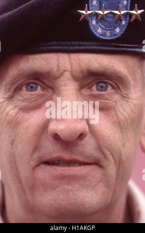 December 8, 2001 - Tampa, Florida, US - Tommy Ray Franks is a retired 4 ...