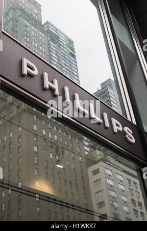 Phillips Auction House Exterior, NYC, USA Stock Photo - Alamy