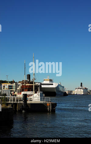Stena ferries at Gothenburg Stock Photo - Alamy