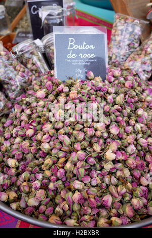 Rose tea for sale at the spice bazaar, Eminonu, Istanbul, Turkey Stock ...