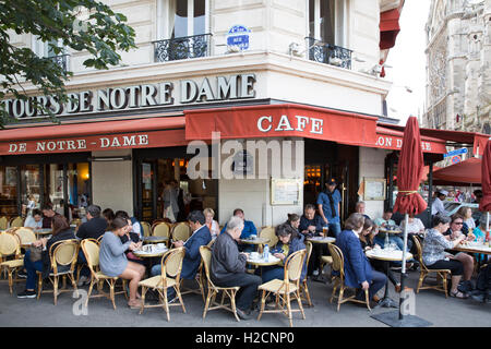 Cafe "Aux Tours de Notre Dame" near Notre-Dame cathedral, people ...