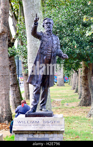 Statue of General William Booth, founder of the Salvation Army, South ...