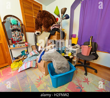 Messy college dorm room Stock Photo - Alamy
