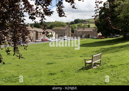 Bainbridge Village Yorkshire Dales National Park, UK England GB sign ...