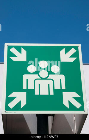 Sign meeting point Stock Photo - Alamy