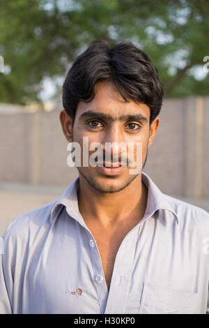 Portrait of a Pakistani man Stock Photo - Alamy