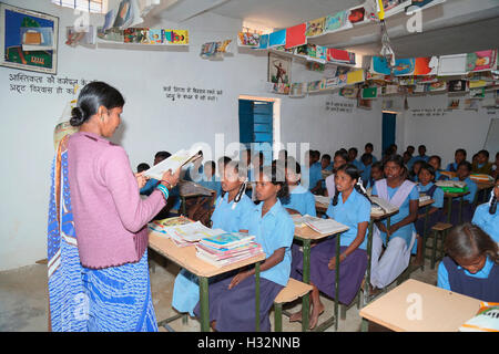 Teacher and students in a classroom, Tribal Ashram Primary School Stock ...