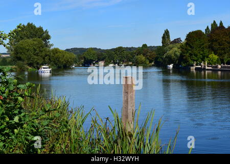 River Thames, Cookham Stock Photo - Alamy