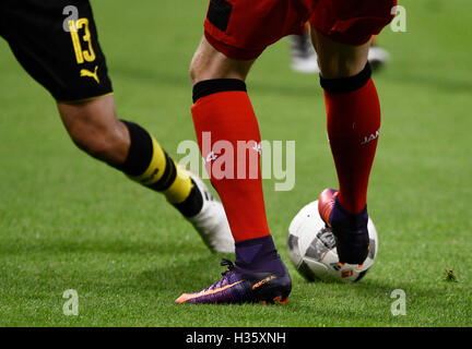 Football; Matchday 16; 1. Bundesliga [Bundesliga]; Season 2025/2026; FC ...