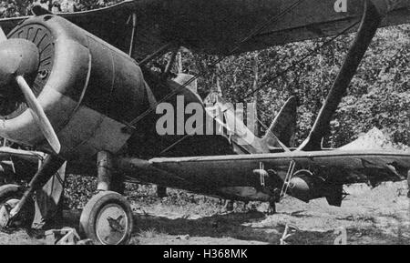 Polikarpov I-15bis, Soviet biplane fighter aircraft of the 1930s ...