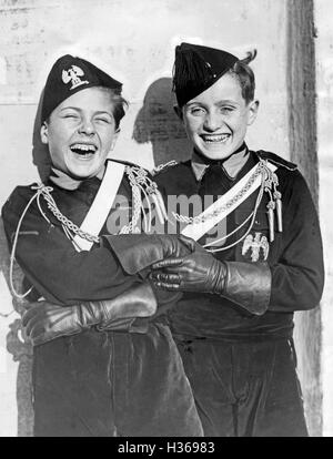 In fascist Italy, uniform uniforms were first introduced for pupils ...