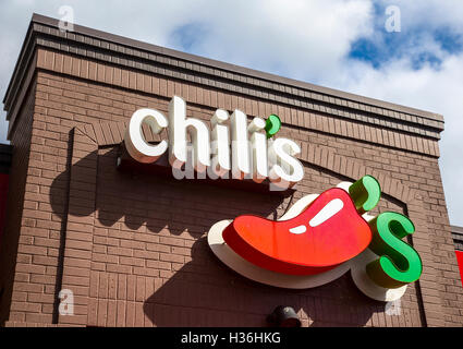 Sign in front of a Chili's restaurant near Baltimore, Maryland Stock ...