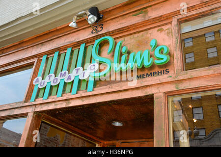Retro Automatic Slim's, Memphis, TN, is an upscale restaurant serving ...