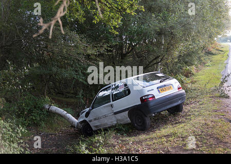 CITROEN SAXO boy racer car crash damage insurance premium bent roll ...