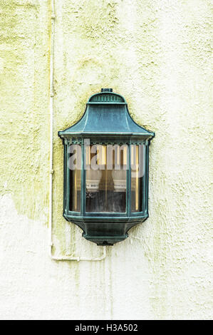 light fitting outdoors Stock Photo - Alamy